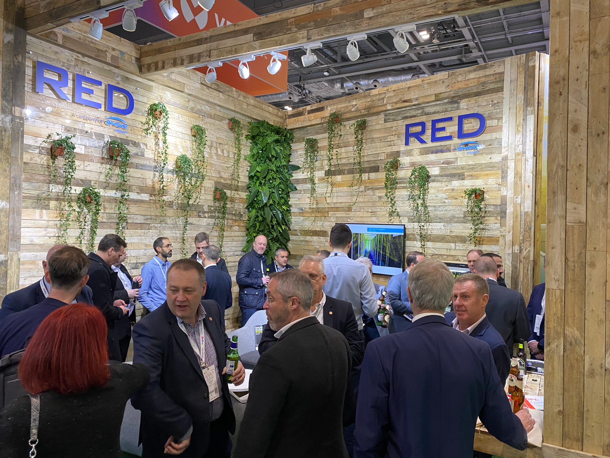 Why We Stay Small — PalletBoards.co.uk